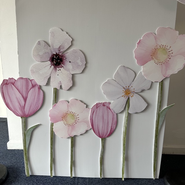 6pc Flower Cutout Bundle – Parties And Signs