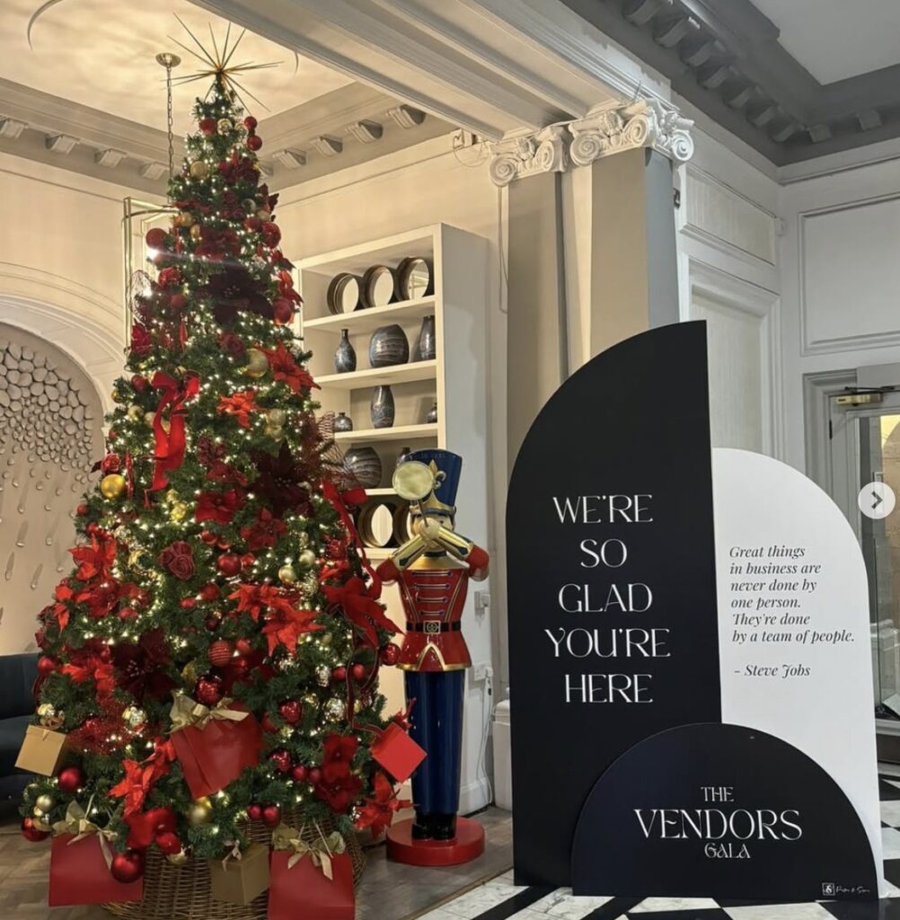 Monochrome Trio Welcome Sign – Parties And Signs